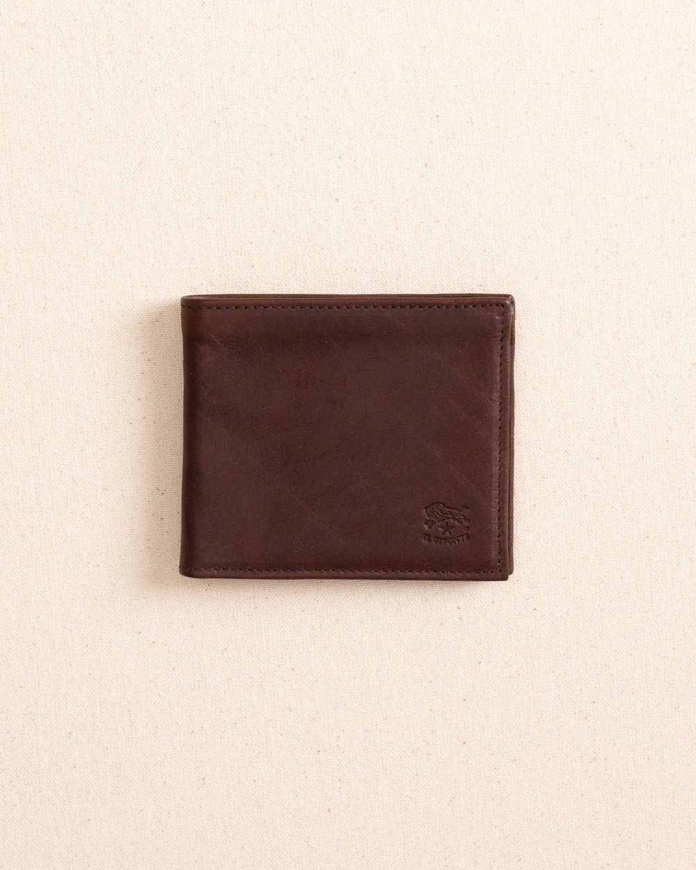 Il Bisonte Classic Bifold Wallet | Southern Tide